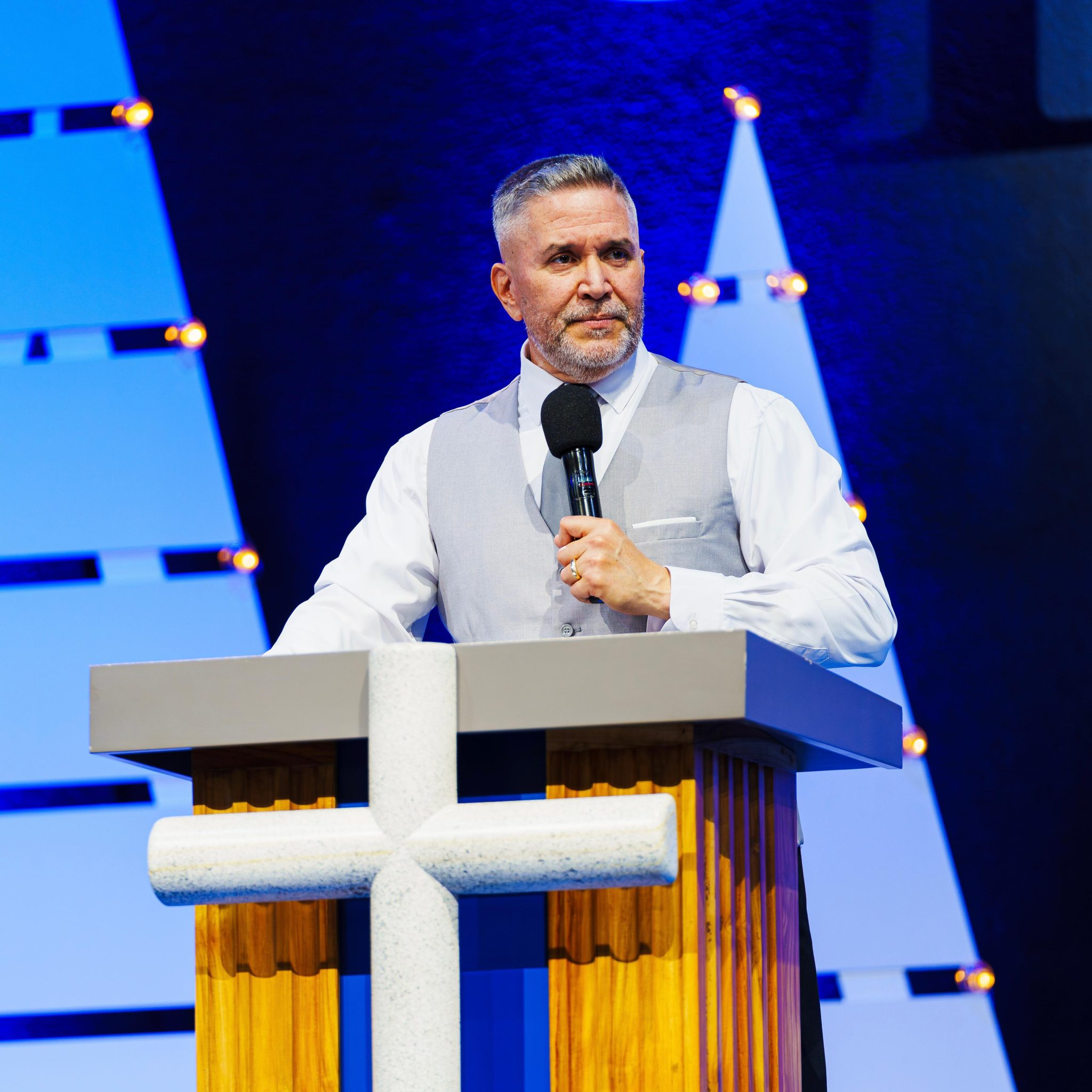 Tabernáculo Central – 2026 – Una iglesia de fe